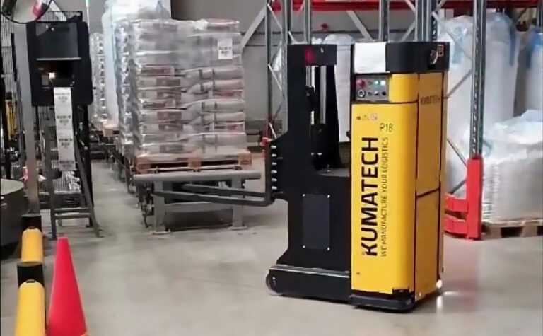 KUMATECH - AGVs | Pallet dispensers | Storage towers